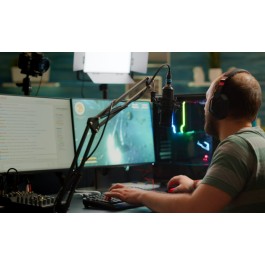 Streamer Content Creator